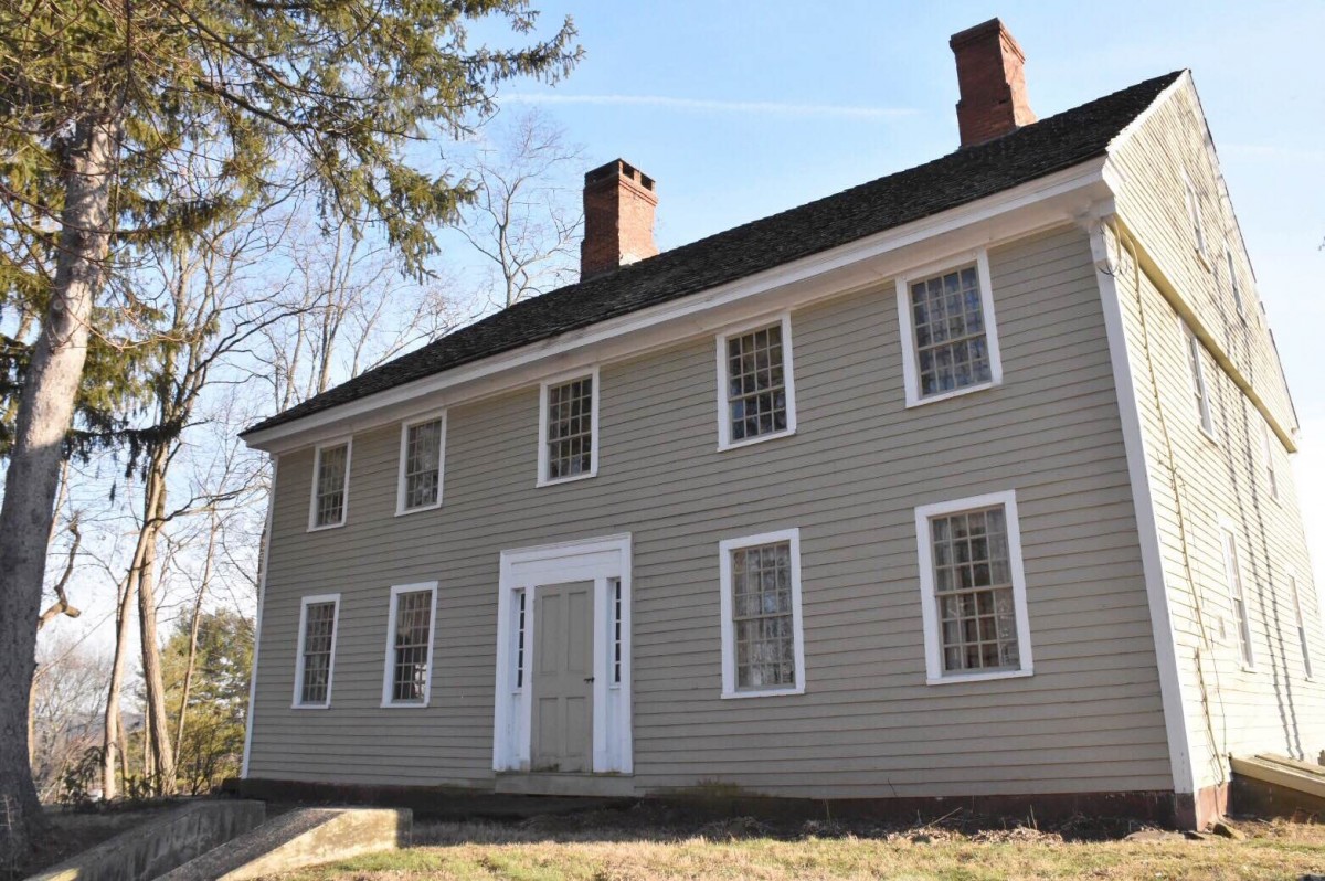 The Word on Wednesday: Carpenter Gothic - The Front Door Project