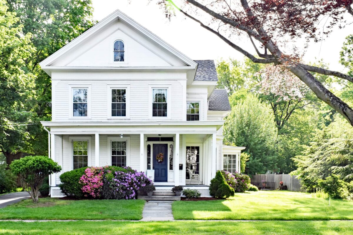 Coldwell Banker Real Estate Agent | Services | The Front Door Project